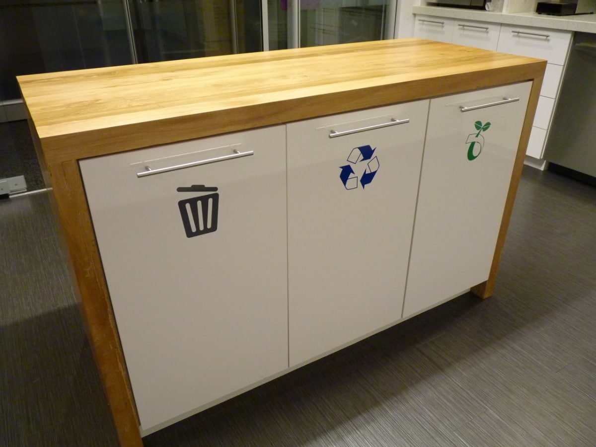 Workplace Counters | McCowan Store Fixtures