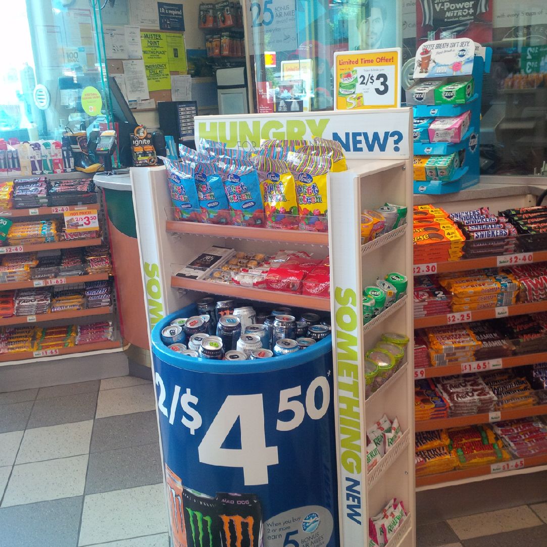 Convenience & Gas Bar Fixtures | McCowan Store Fixtures
